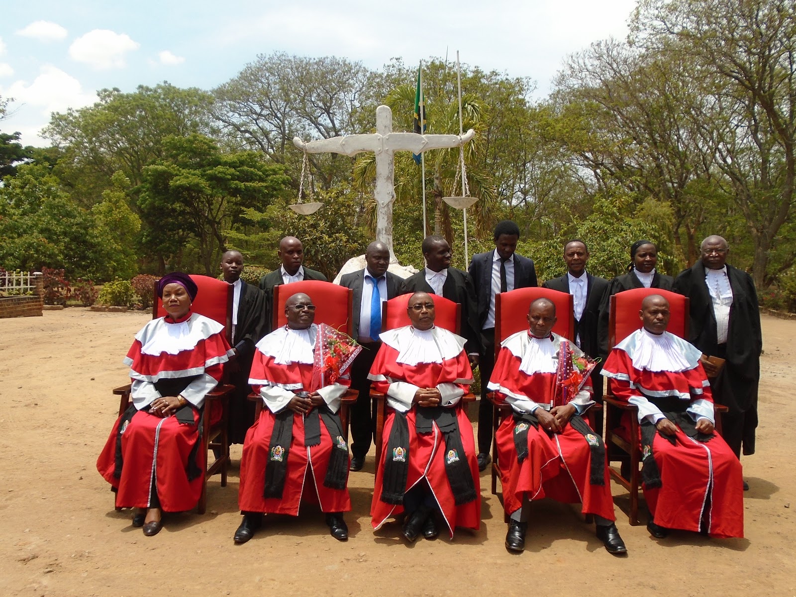 JUDICIARY OF TANZANIA: MAHAKAMA KUU KANDA YA SUMBAWANGA YAWAAGA ...
