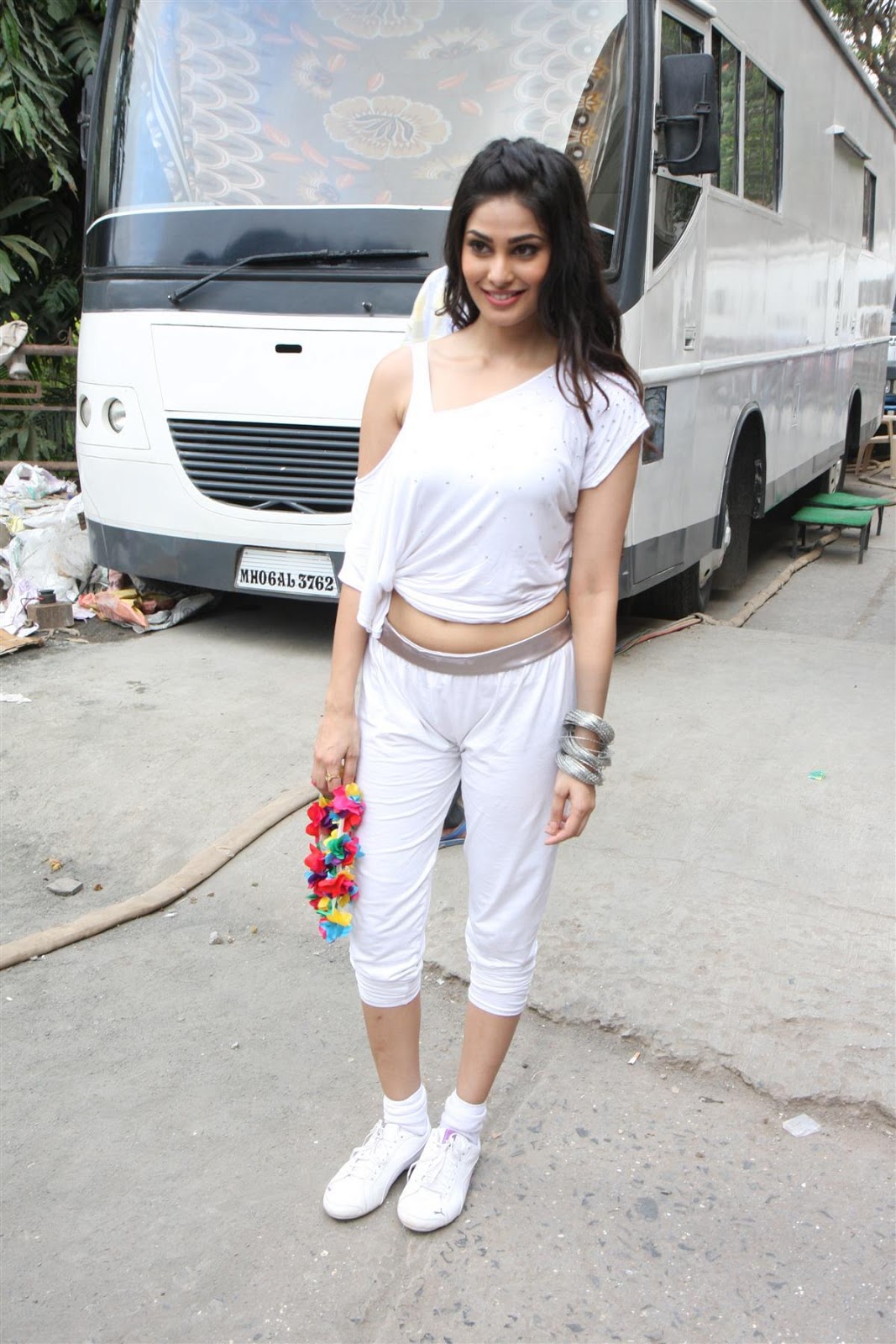 Indian Actresses HQ Pics: Actress Puja Gupta on Film Shortcut Romeo ...