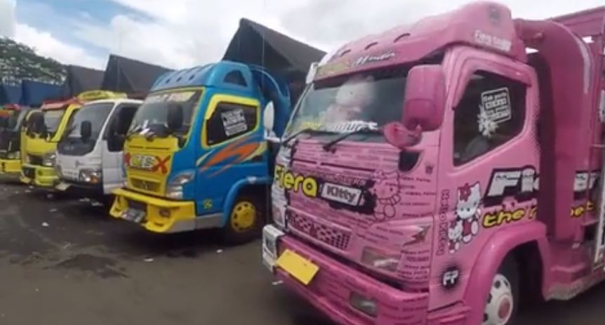 Gambar modifikasi truk terkeren dan trendy ( kidz zaman now ).