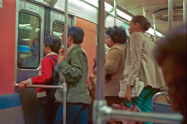 Street Scenes of Philadelphia in the 1980s ~ Vintage Everyday