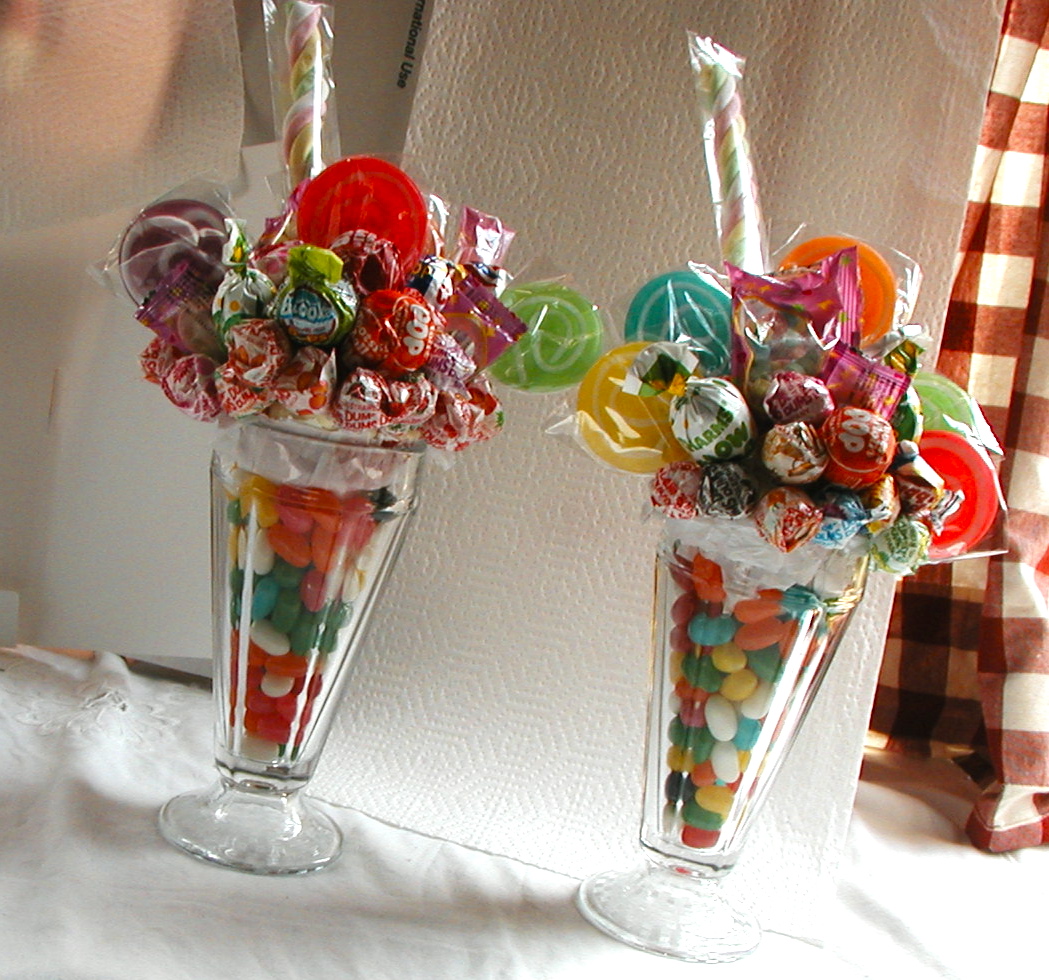anniegetyourgluegun: Candy Sundae's