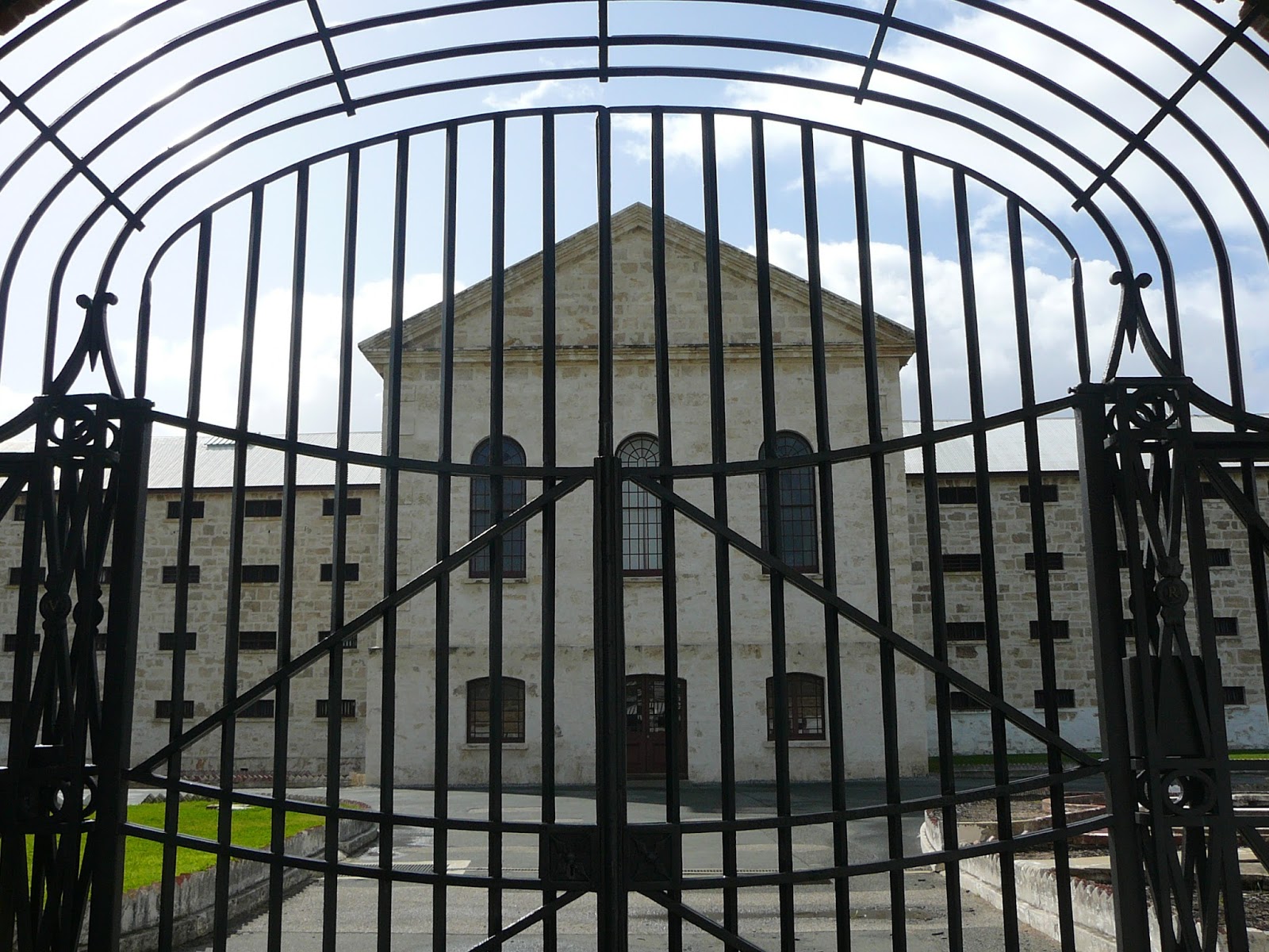 Finding Thomas Dames: Finding Thomas Dames