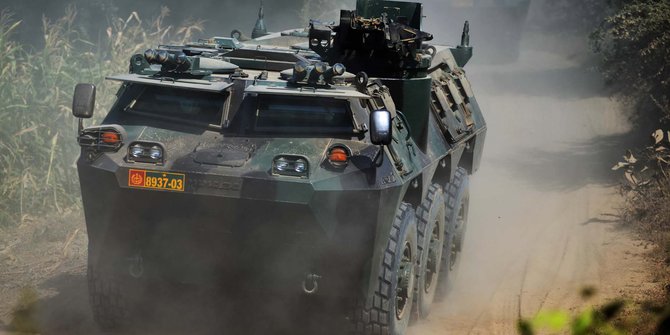 DEFENSE STUDIES: Kodam IX/Udayana Bentuk Detasemen Kavaleri 4/Sima Pasopati