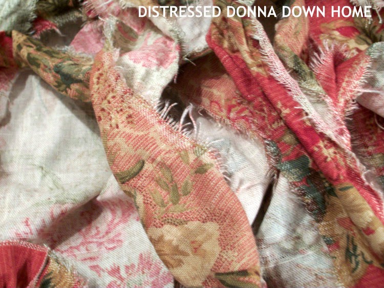 Distressed Donna Down Home: Fabric Flowers