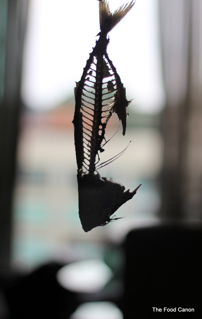 Auntie Ruby's Assam Laksa - 01 Preparing the Kembong Fish - The Food Canon