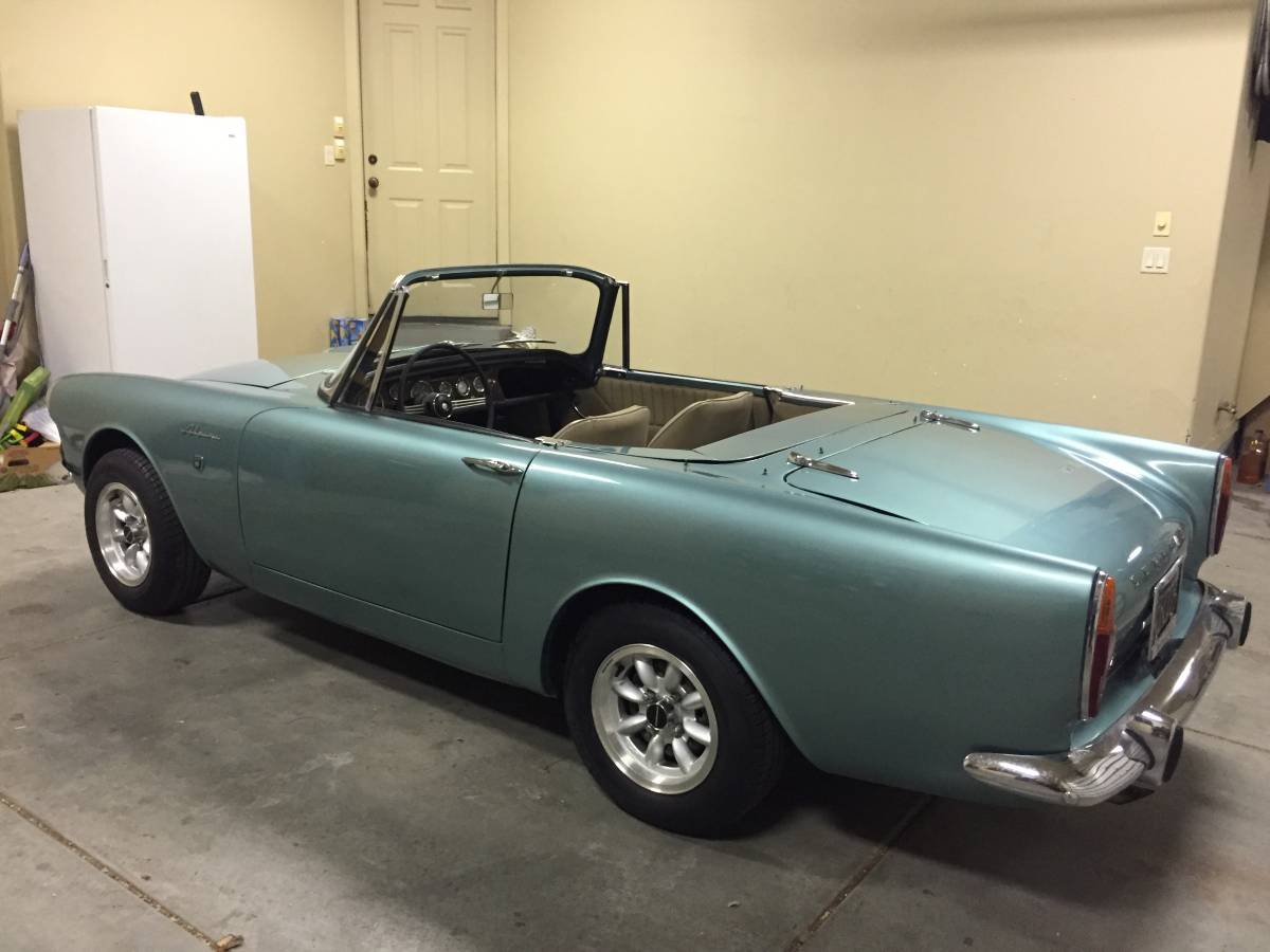 Basic Roadster: 1965 Sunbeam Alpine IV - DailyTurismo