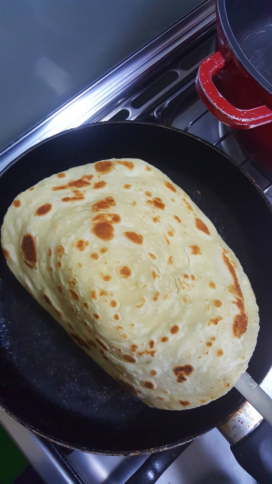 5 WAYS TO GET SOFT LAYERED CHAPATI - PLEATS METHOD / Nairobi Kitchen