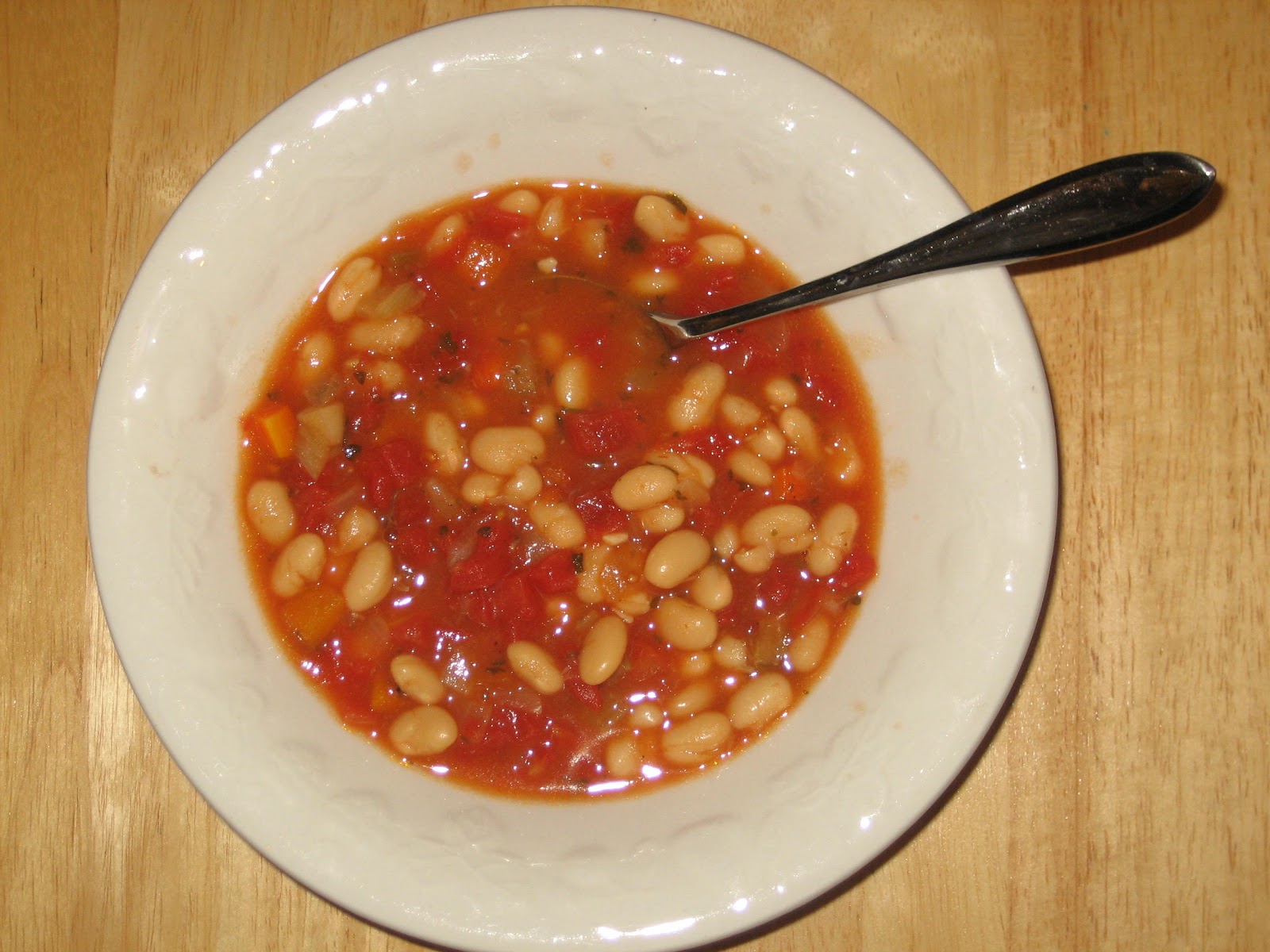 stuffedveggies: Greek Bean Soup ( Fasolia Yachni )