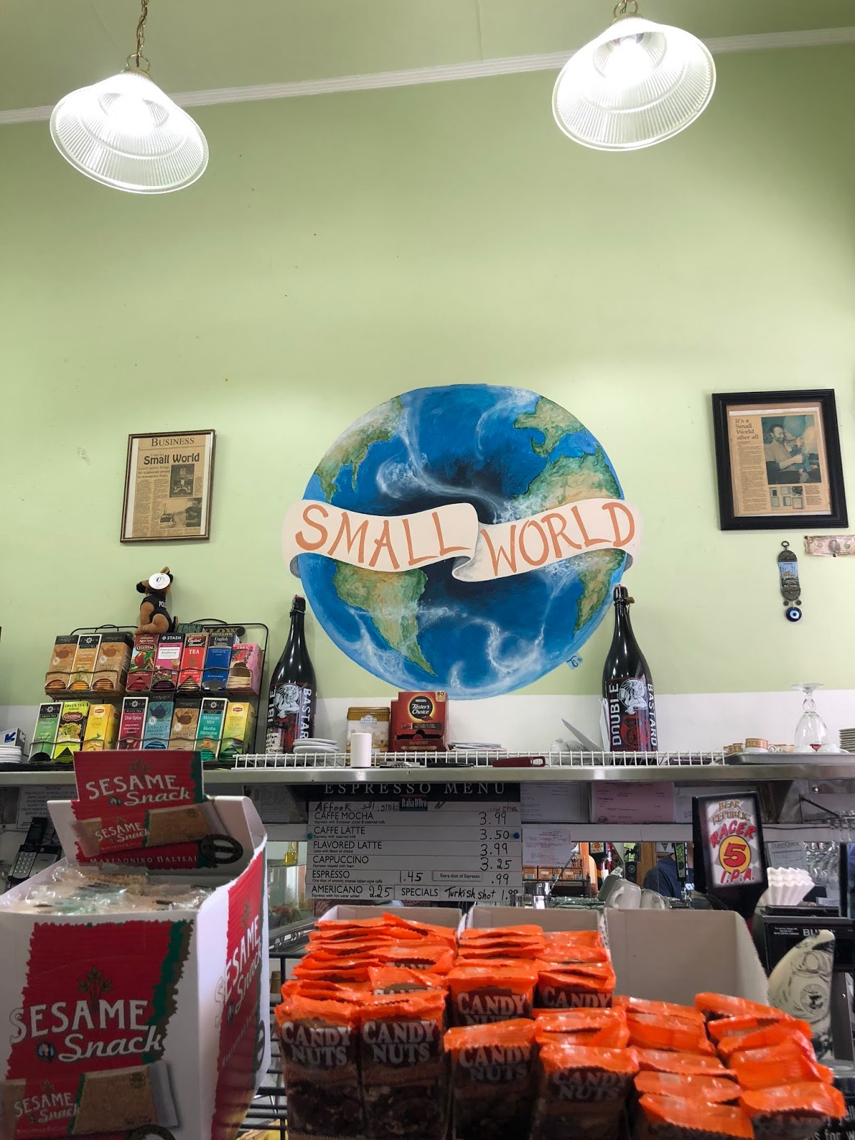 フード＆ワインの日々: ナパ グルメ：カジュアル地中海料理 Small World Restaurant（スモール ワールド レストラン）