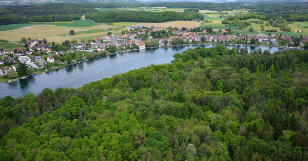 Büsingen am Hochrhein: The Town Torn Between Two Countries | Amusing Planet