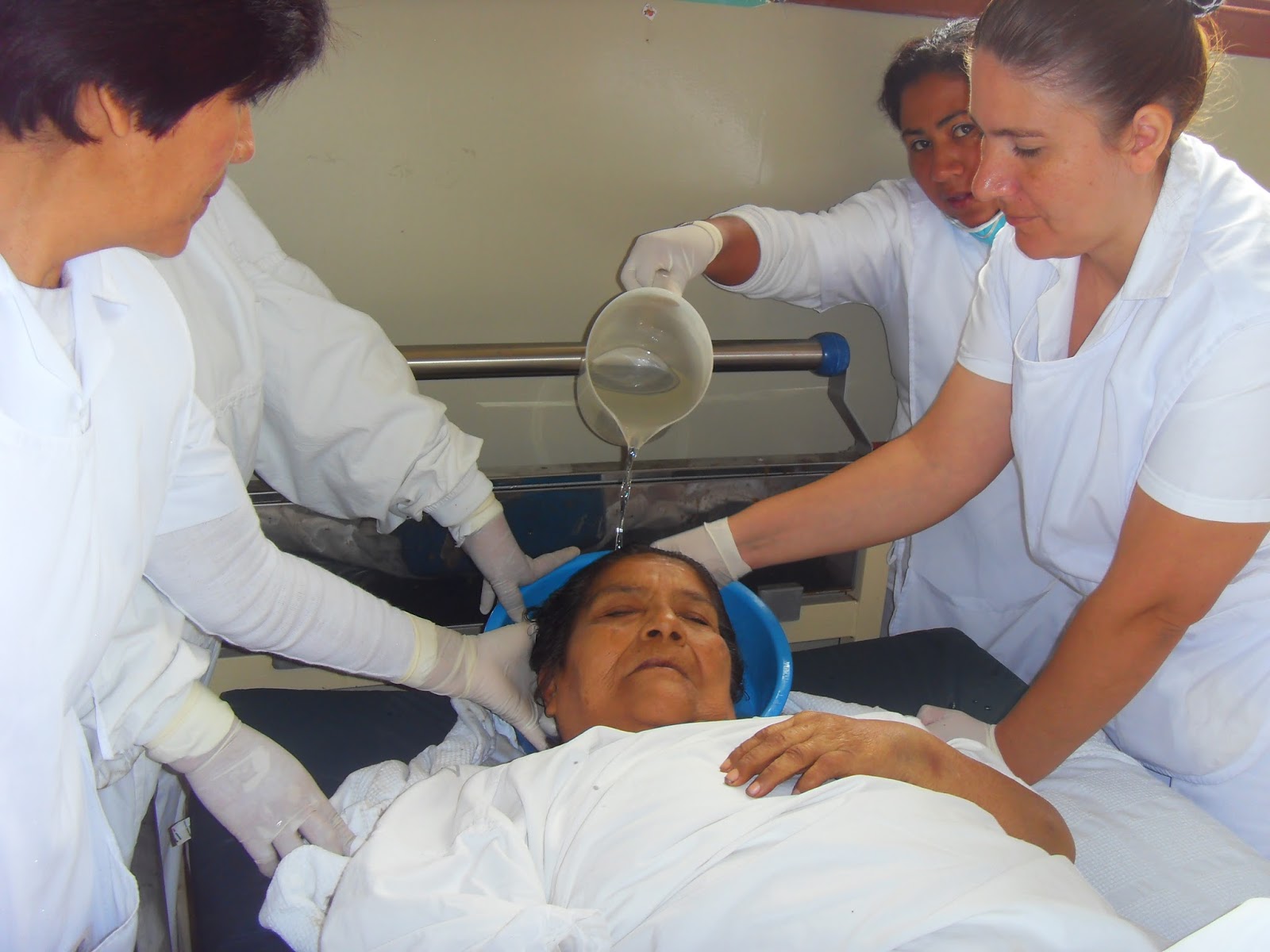 El duende que camina: El Día del Paciente. La brecha entre el discurso ...