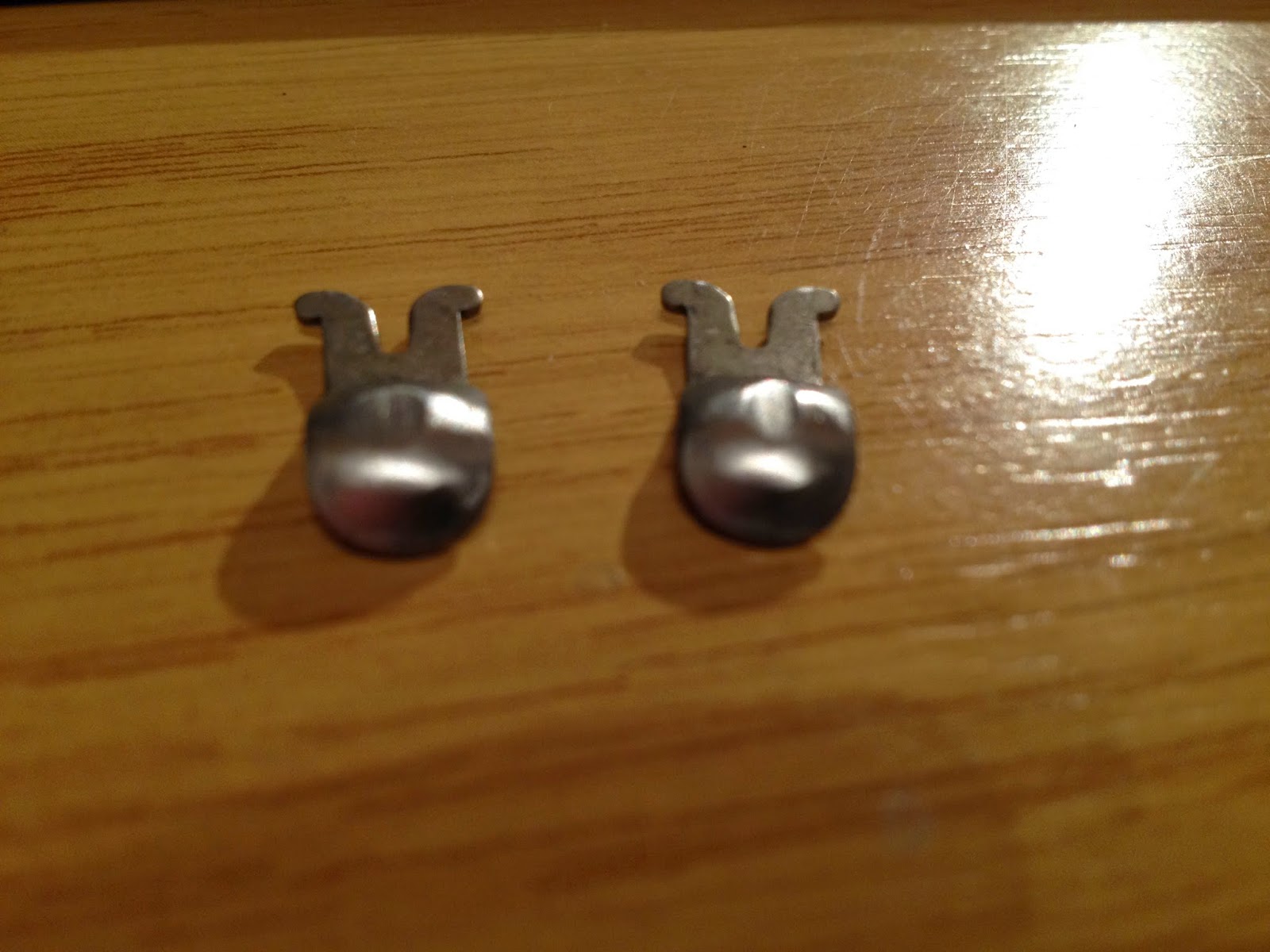 Hornby Dublo 3 Rail: Spoons