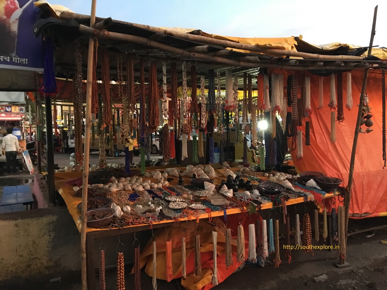 Shani Shingnapur Temple To worship the Lord Shaneshwara Maharashtra ...