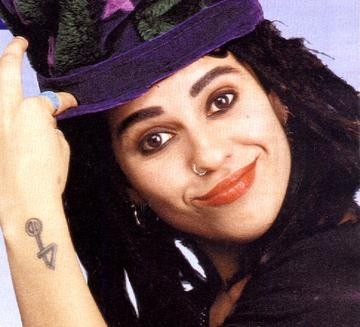 Yo Soy: Cantantes - Linda Perry