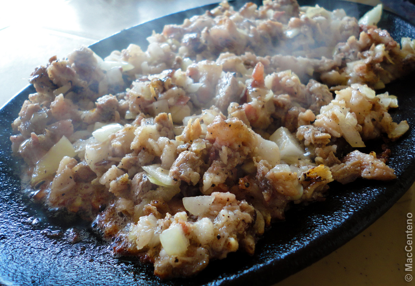mac centeno: Aling Lucing's Sisig