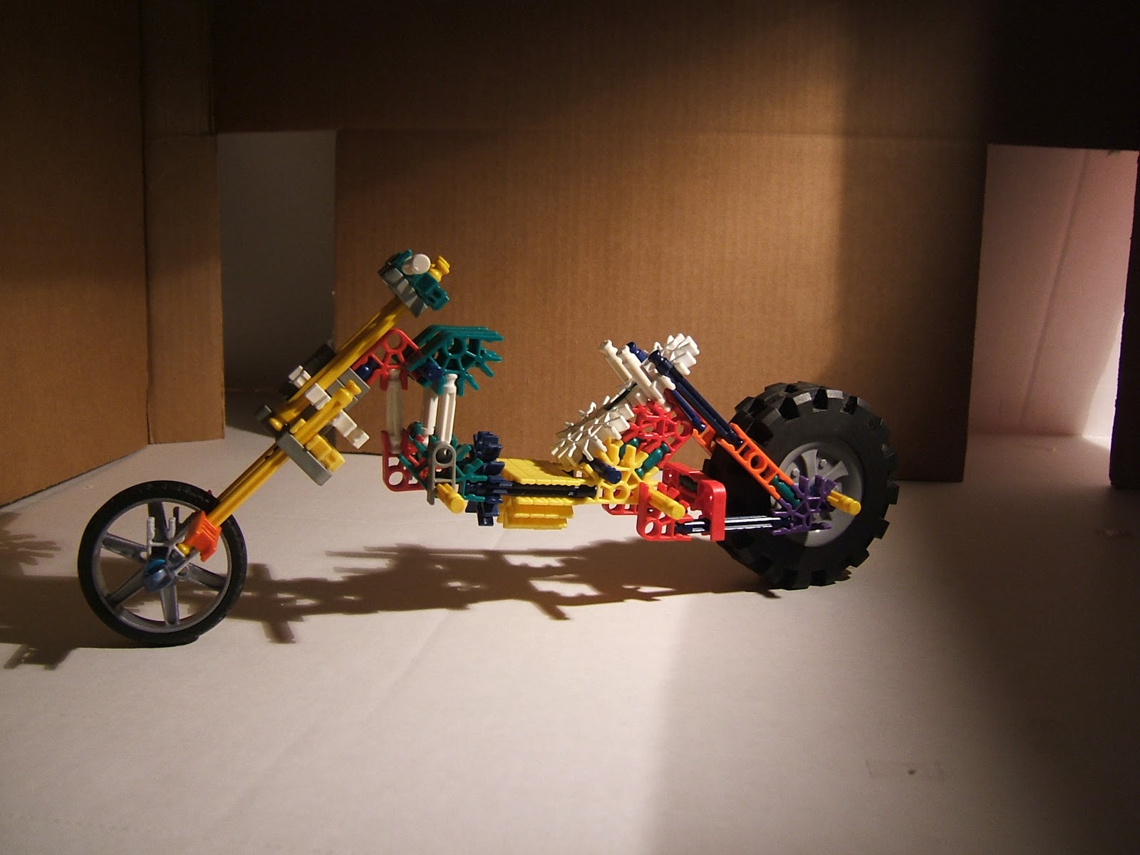 Bionicfusion: Bionicle K'Nex chopper