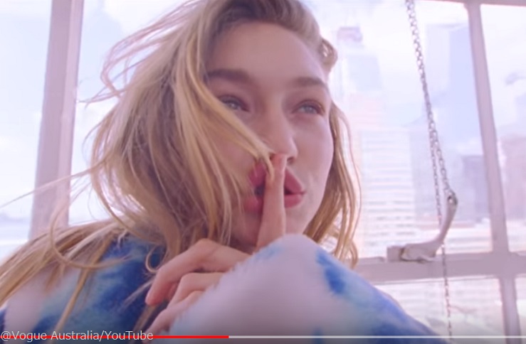 海外セレブニュース&ファッションスナップ Celenew(セレニュー) 【ジジ・ハディッド】透明感が美しい!vogue