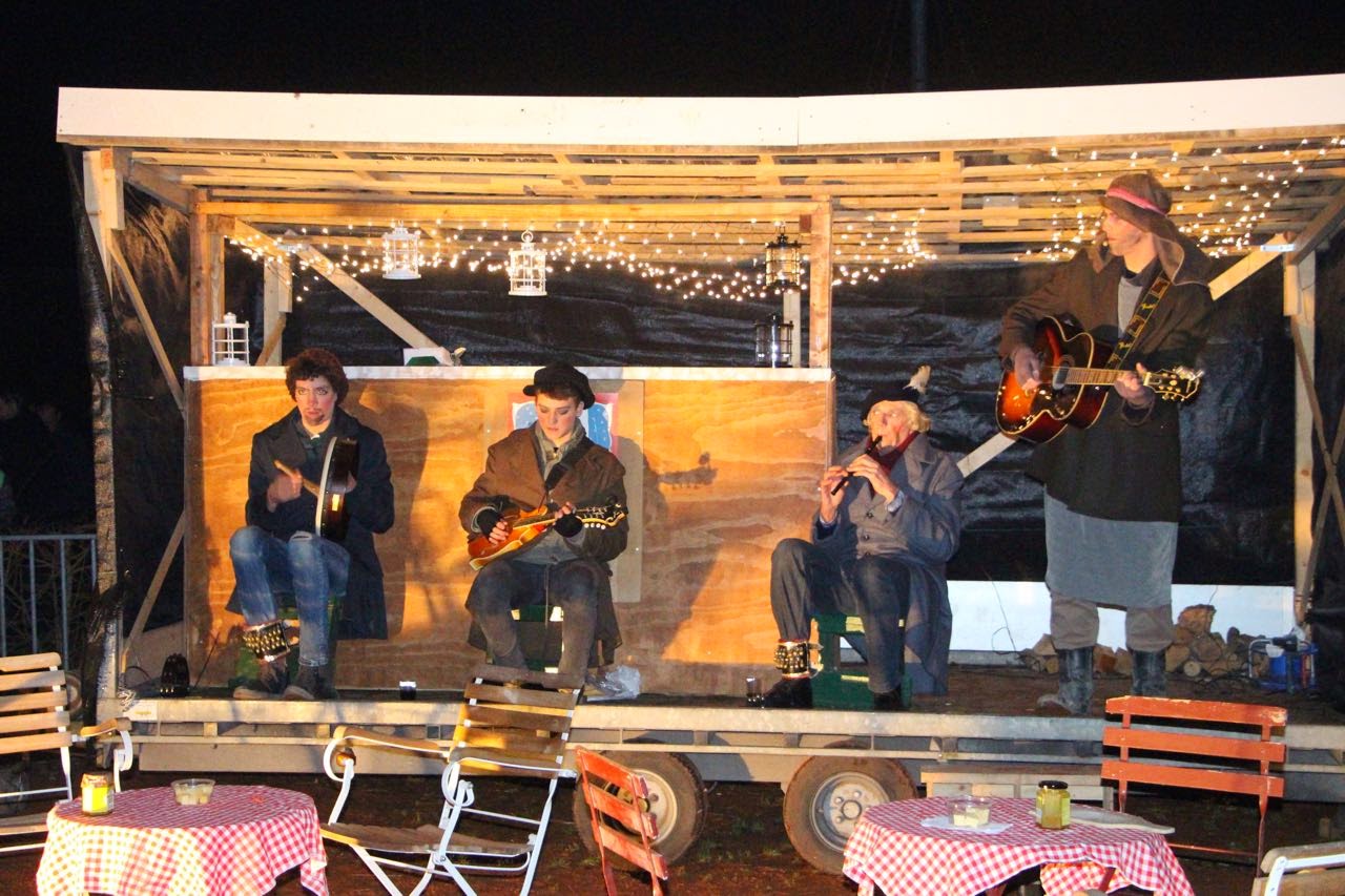 Theo Krins: Kerst Wandel Theater 2014