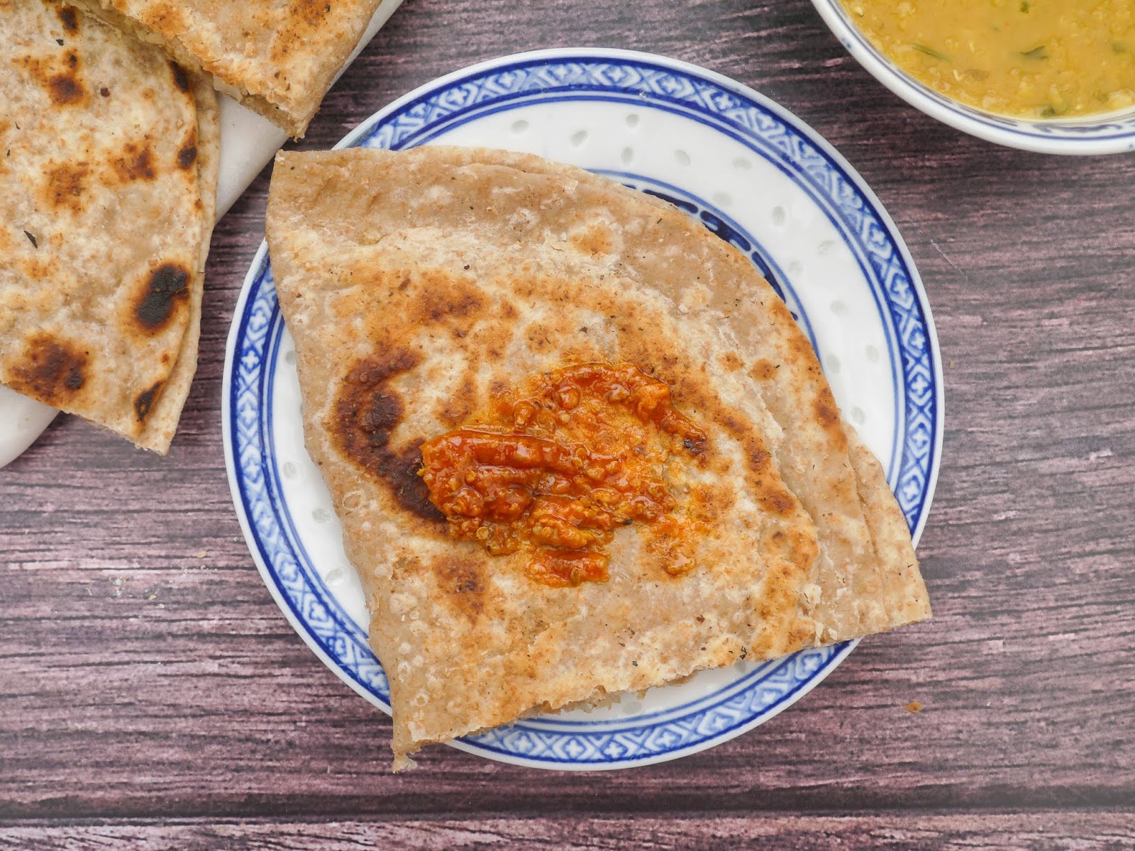 This Muslim Girl Bakes: Cauliflower Chilli Cheese Stuffed Roti.