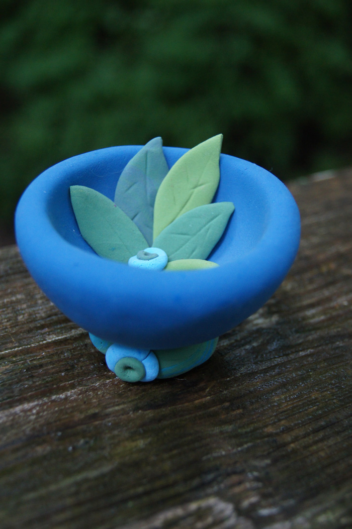 artyful: Model Magic Pinch Pots