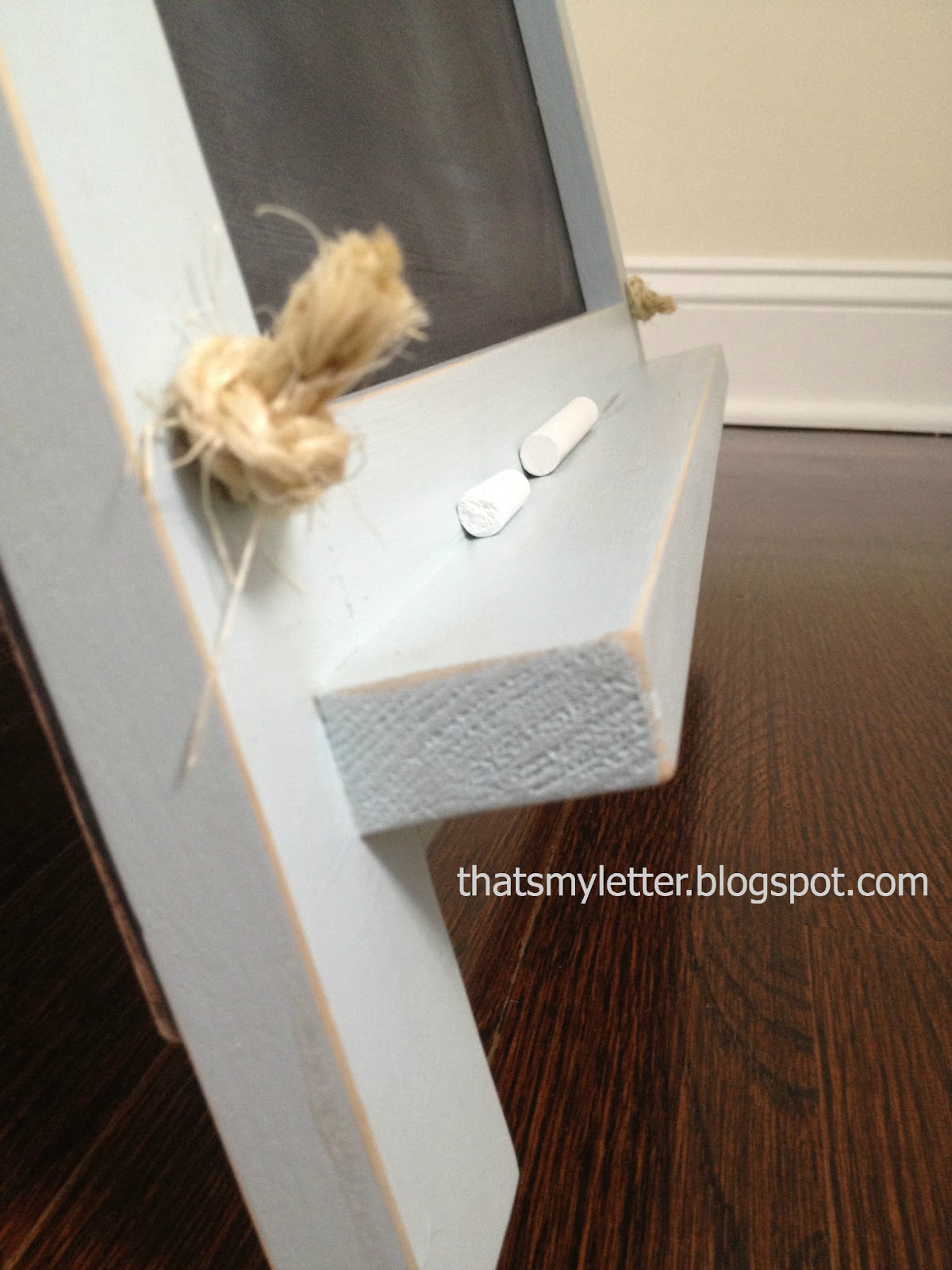 DIY Folding Chalkboard Easel - Jaime Costiglio