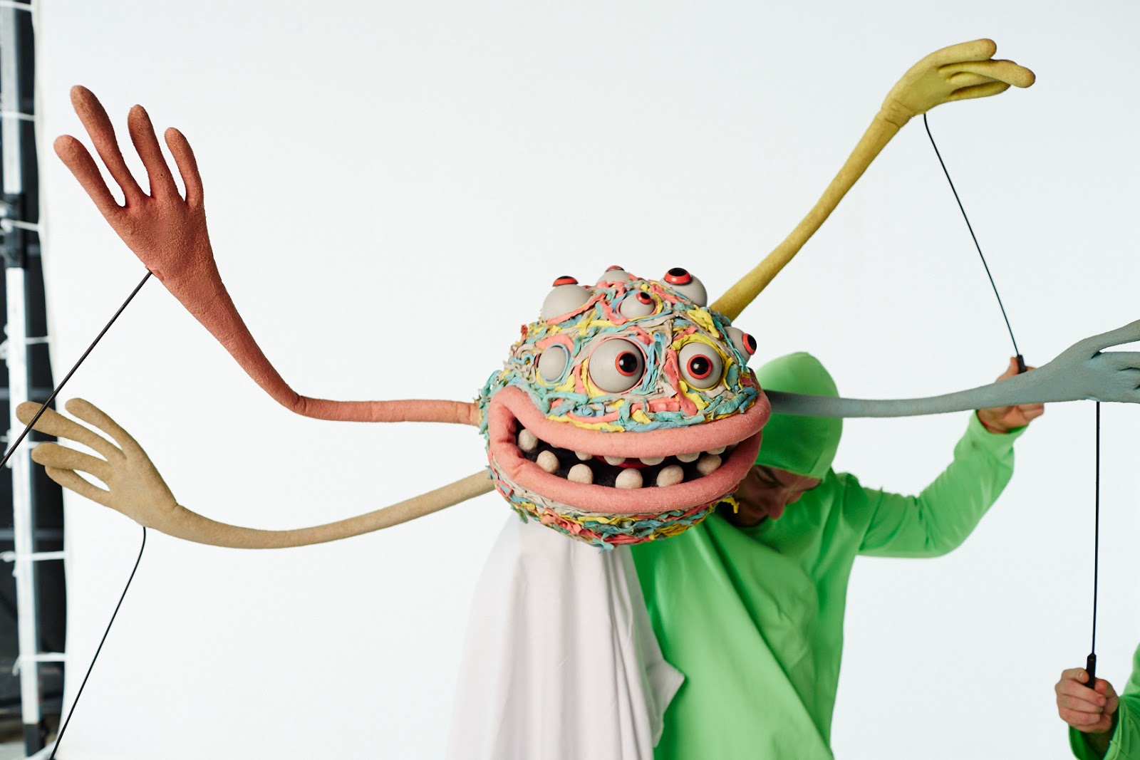 ¿Qué monstruo te mordió?, lo nuevo de Discovery Kids