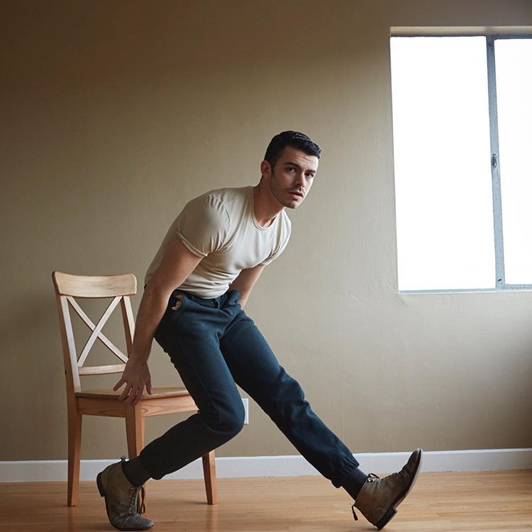 Joey Pollari SALE DEL ARMARIO ~ notigay