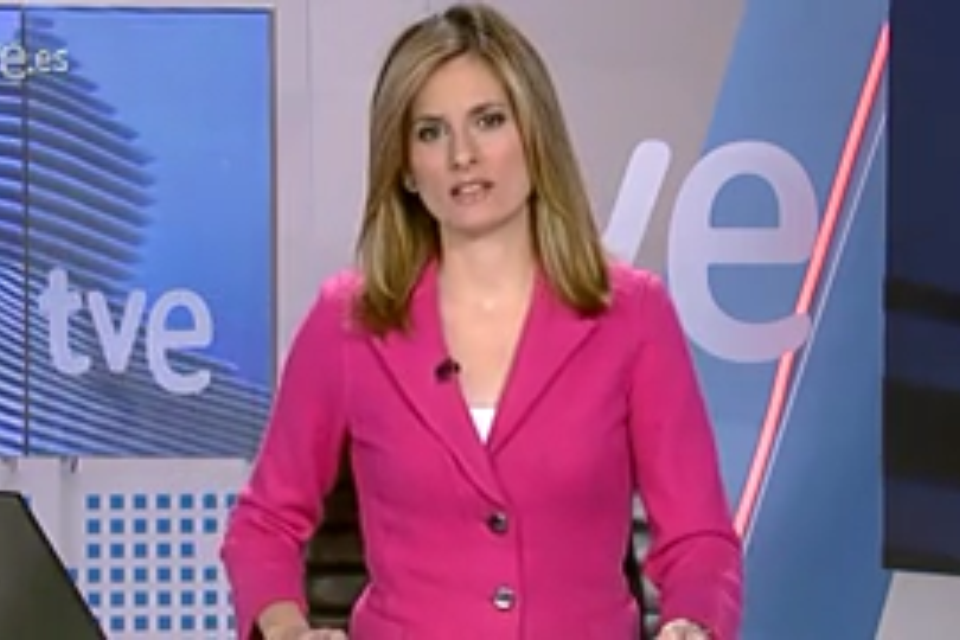 vuesalatele: 2012 01 02 @06H45 - ANA ROLDAN, TVE 24H, TELEDIARIO MATINAL