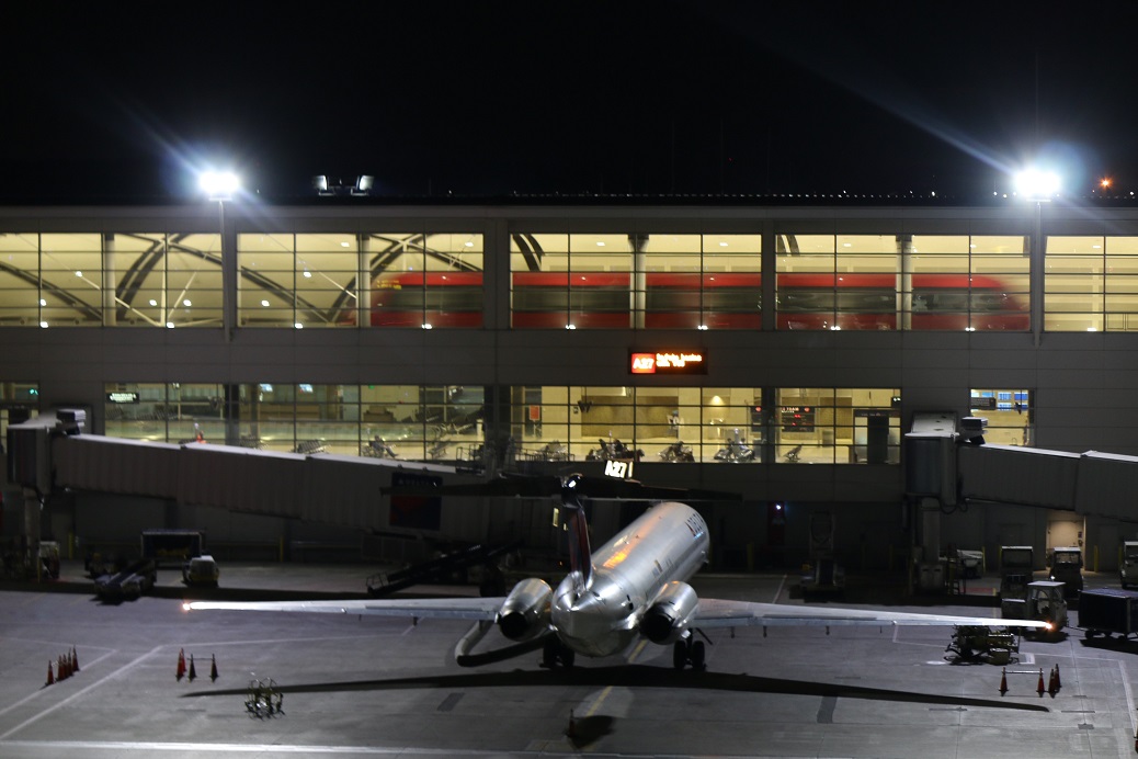 Michigan Exposures: Night Time Plane Shots