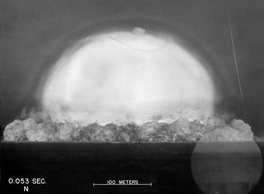 Historic Photos of the First Atomic Bomb Successfully Tested 70 Years ...