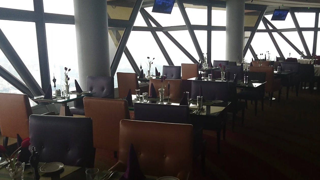 Hari Ng Larga: Atmosphere 360 Revolving Restaurant - Kuala Lumpur Malaysia