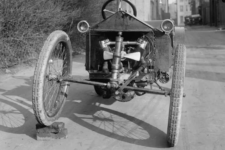 Fast is fast...: Spacke cycle car engine for sale.