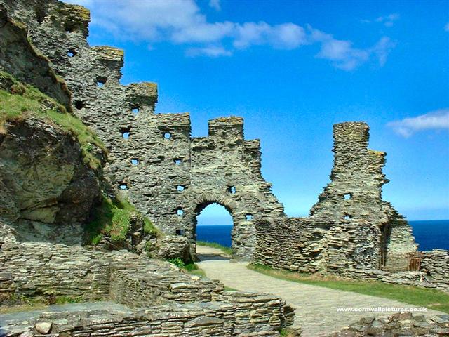 Elysium: Arthurian Archaeology