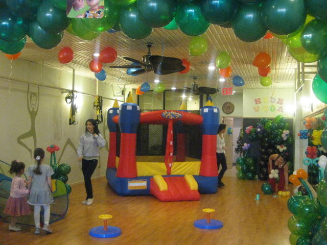 The Astorian Lifestyle: Kids Birthday Party and Play Centers in Astoria ...