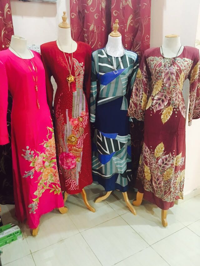 HASIL DARIPADA BATIK SKRIN | EMMA SAHIRA