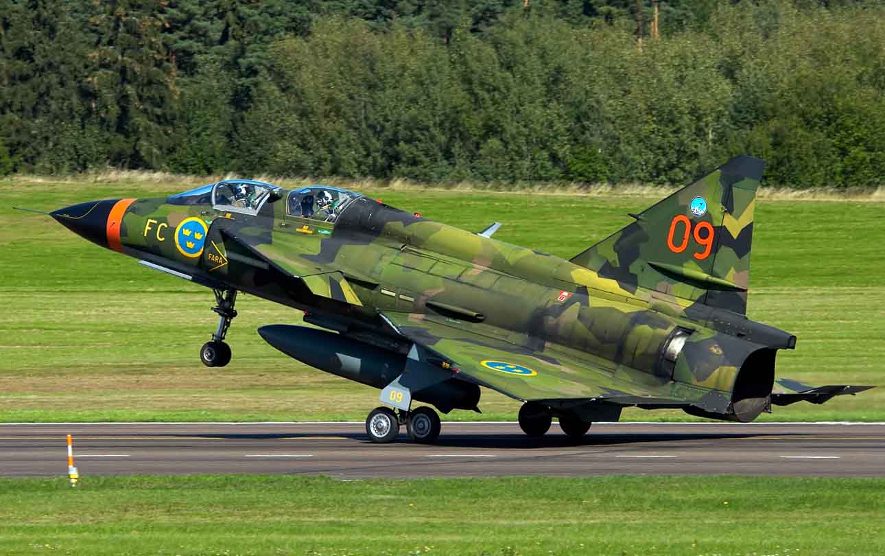 Global War Birds: Saab 37 Viggen