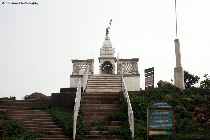 How Shikharji was taken away from Jains