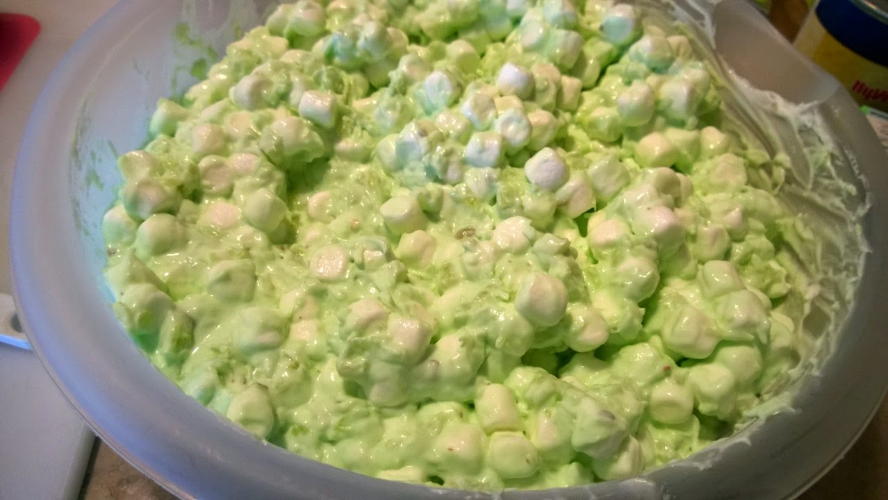 Bonnie Blog You: Green Marshmallows