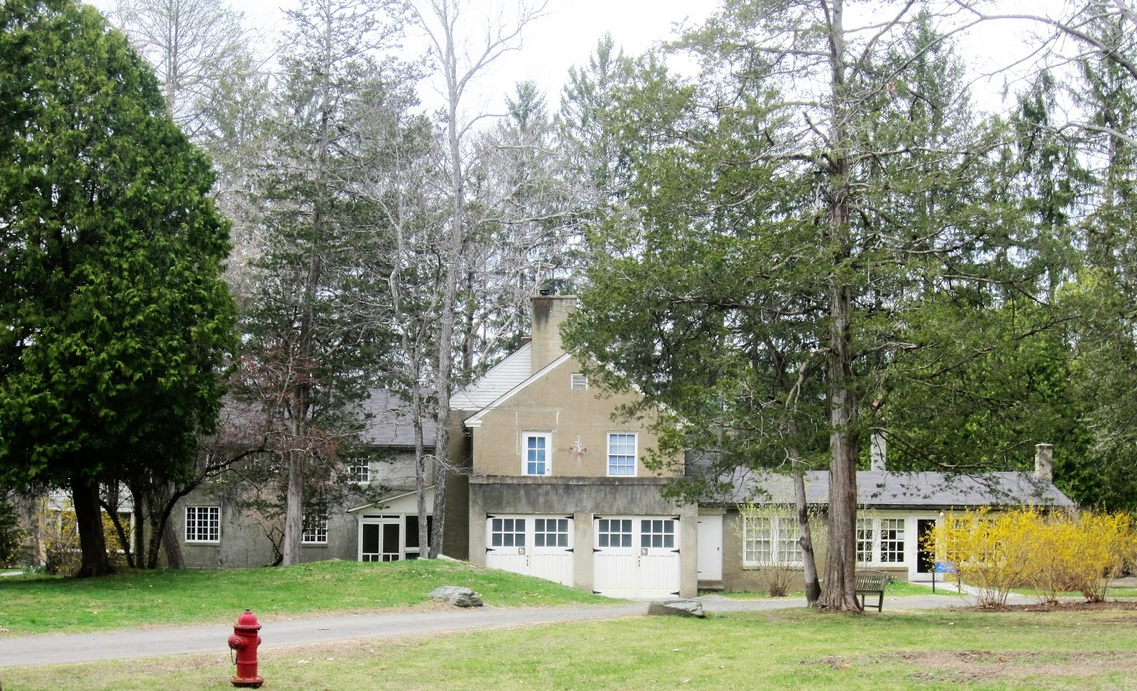 Souvenir Chronicles: HYDE PARK, NEW YORK: ELEANOR ROOSEVELT'S VAL-KILL