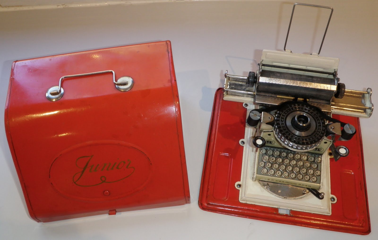 oz.Typewriter: Junior Typewriters