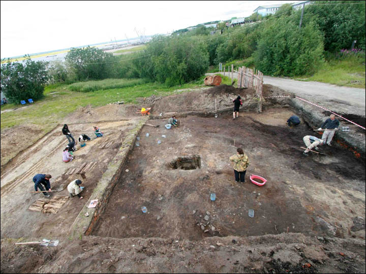 bensozia: Antler Armor from Ust-Polui, Siberia
