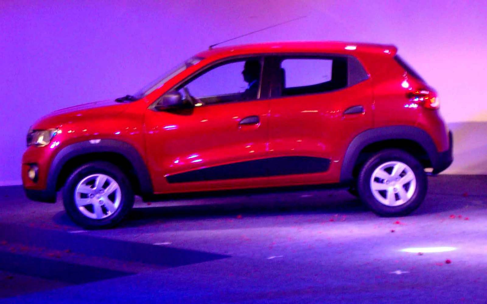 Renault Kwid chega ao Brasil em 2016. Preço ~ R$ 30.000