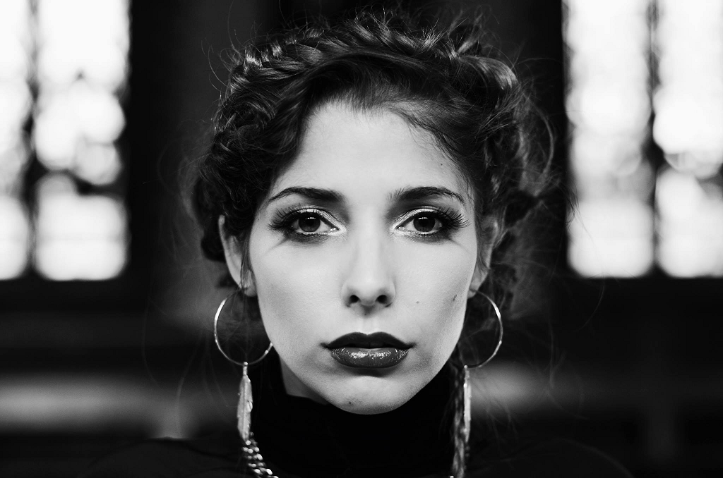 Wonky Sensitive: Harper - Velvet