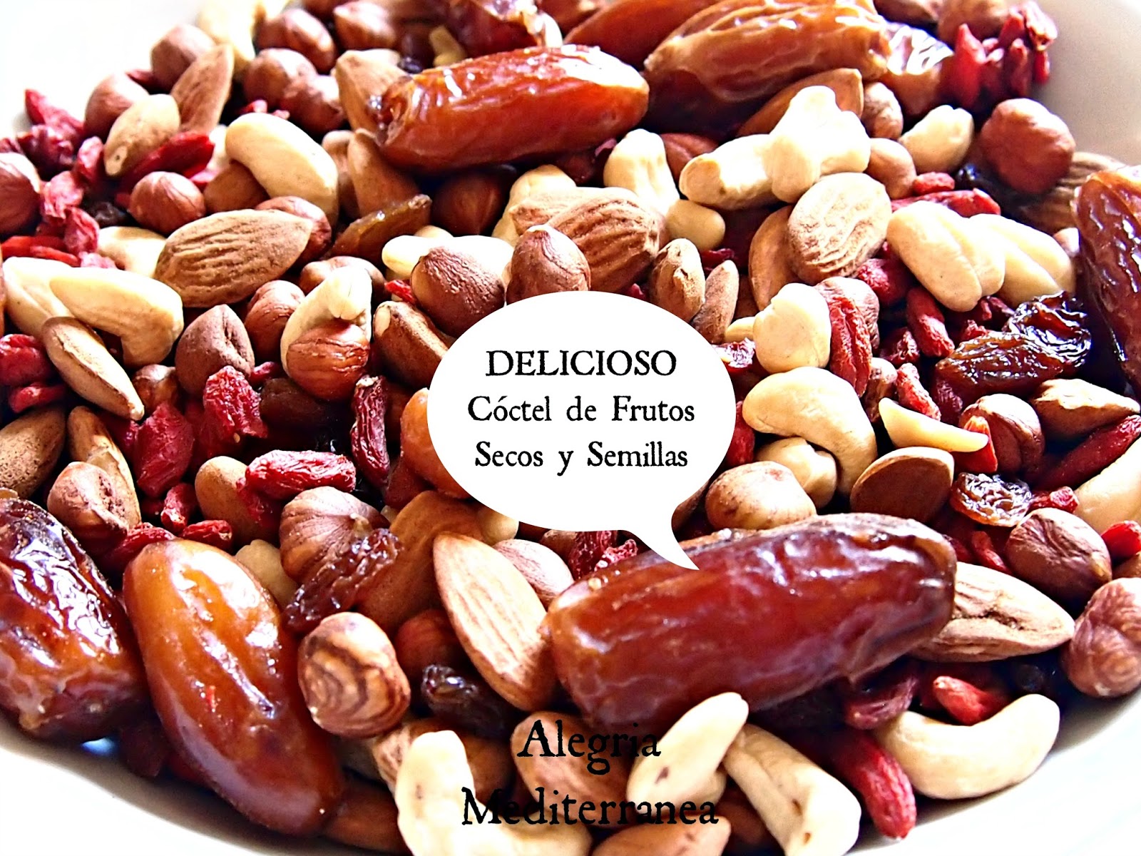 Green Raw Cuisine: Cóctel de frutos secos y semillas