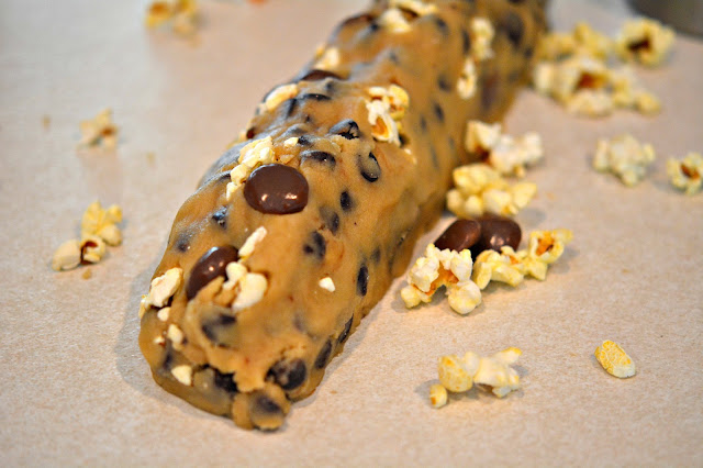 THE PERECT MOVIE NIGHT CHOCOLATE CHIP COOKIE...WITH POPCORN & MILK DUDS ...