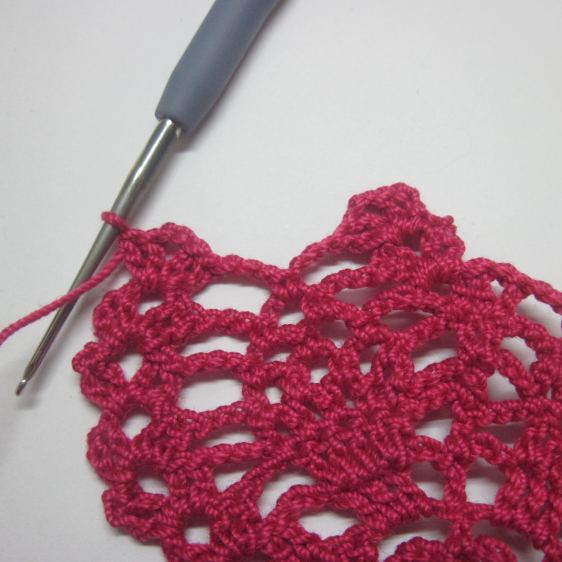 Tina's handicraft : Crocheted Heart Application