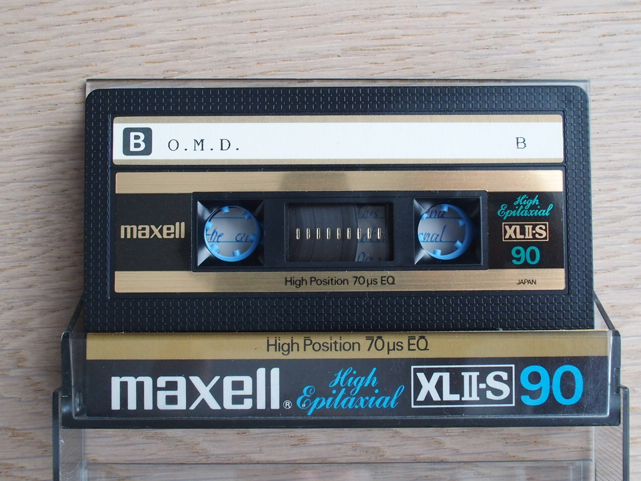 Audiochrome: Cassette tape measurements: Maxell XLII-S, Hitachi SX
