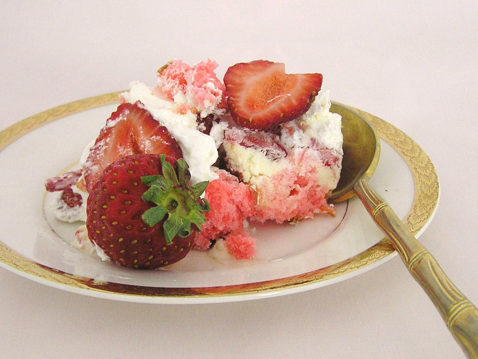 Creative Tennessee Mountain Cookin: Double Strawberry Delight