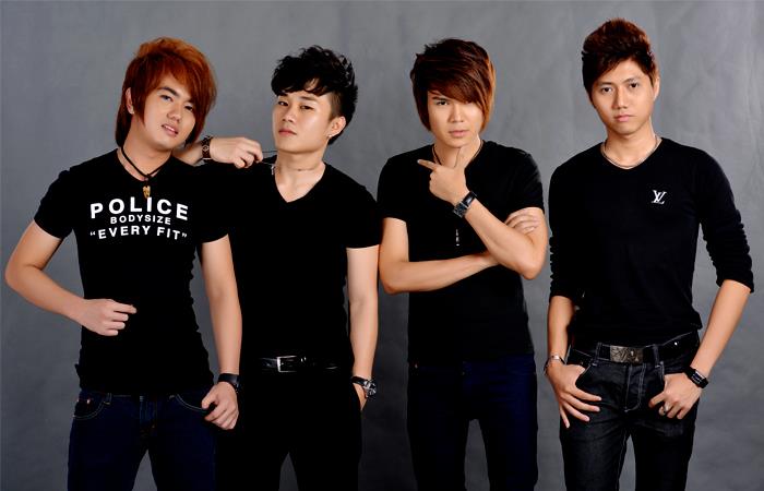 M y a n m a r H u n k s: Ye Ko and Min Pyae Sone @ Crown Magazine