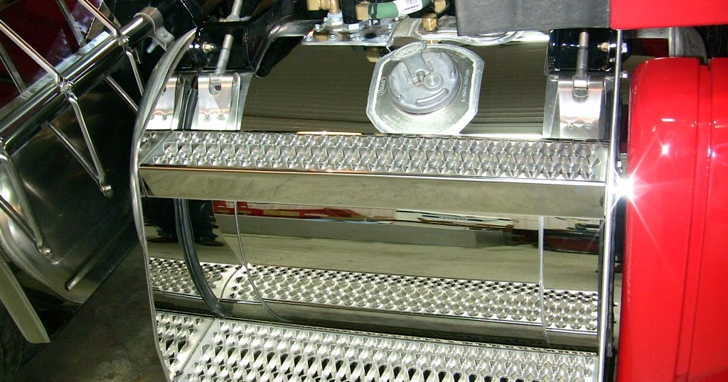 Side Mounted Fuel Tanks for Medium and Heavy duty Trucks